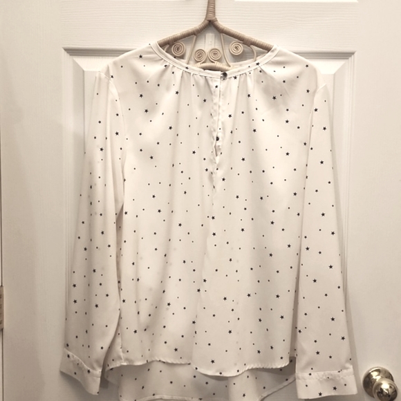 G.H. Bass & Co. | Tops | Bass Cream Colored Button Up With Black Star ...